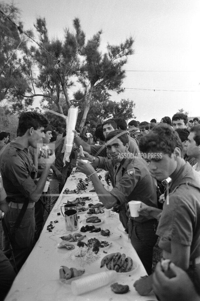 The Eighties: Friday, June 7, 1985 – History Diaries