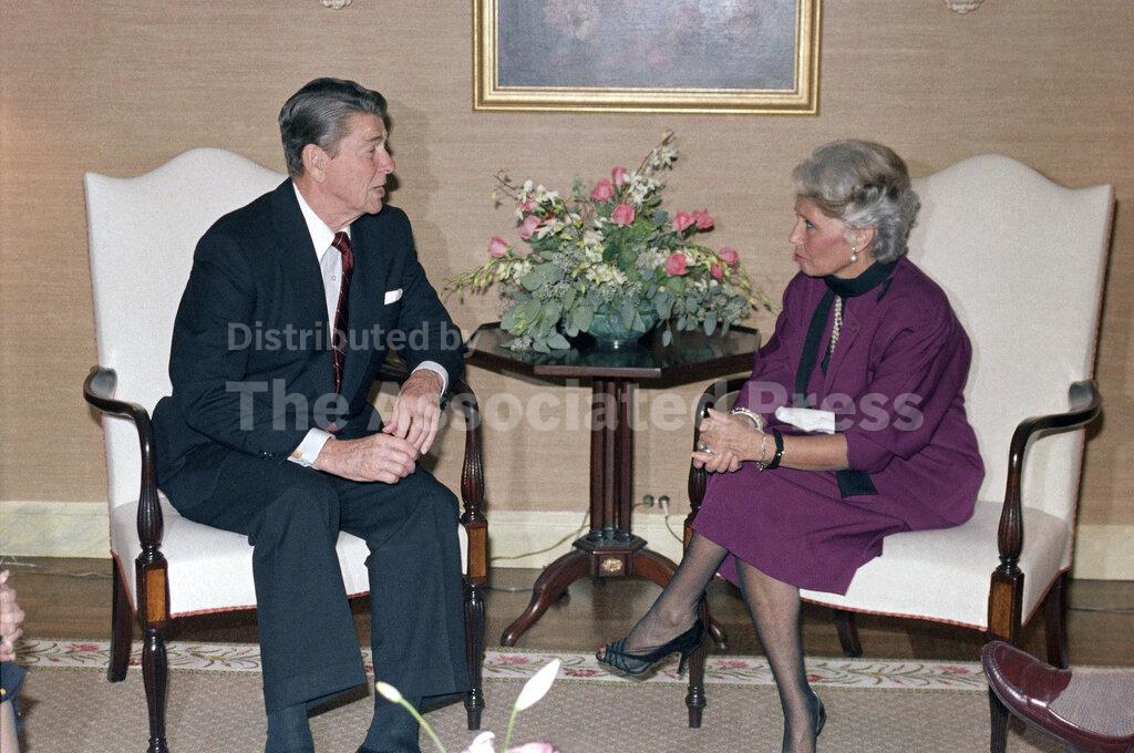 The Eighties: Friday, October 25, 1985 – History Diaries